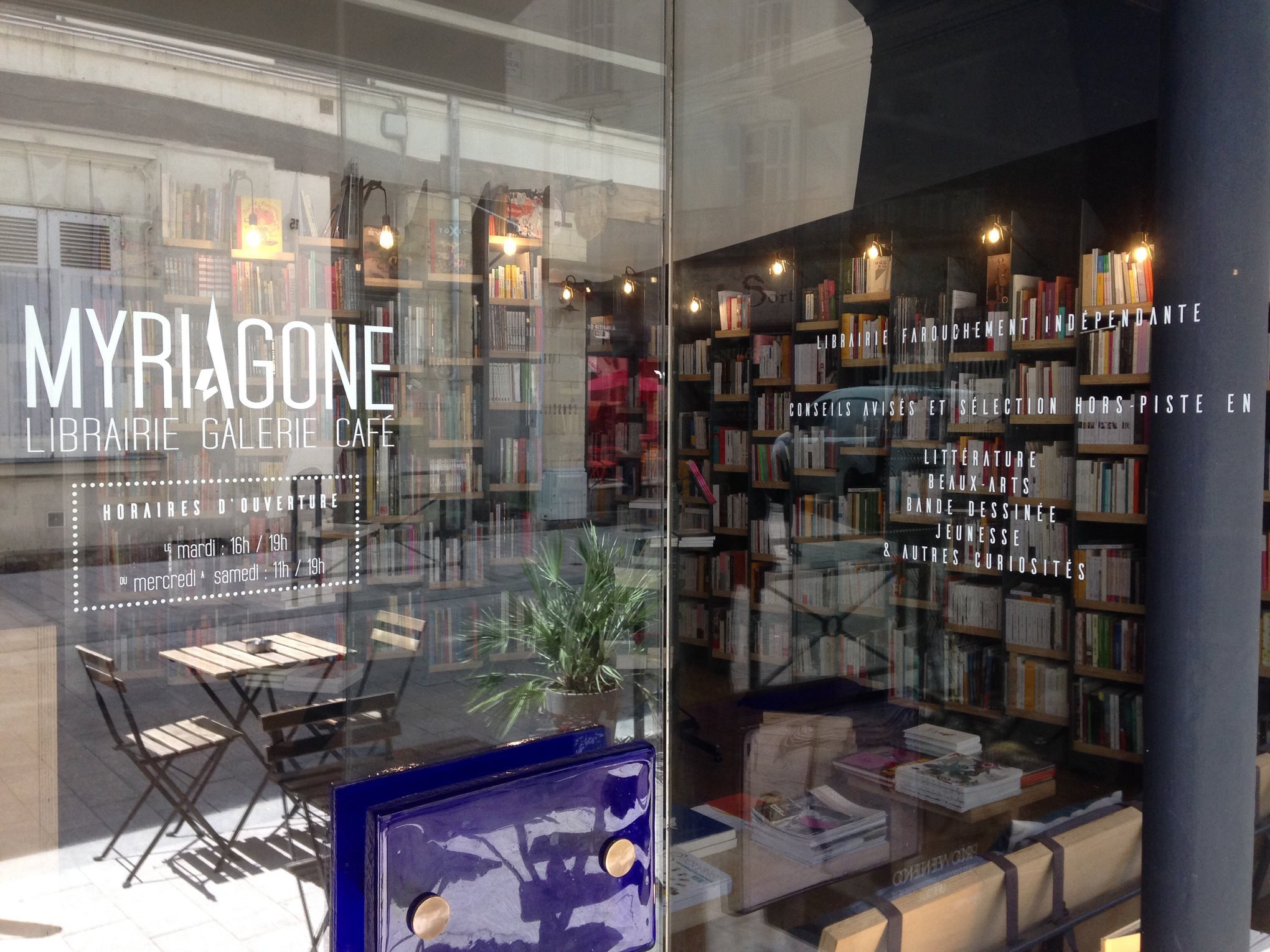 Avec la librairie Myriagone : le confinement, pas l’enfermement ...